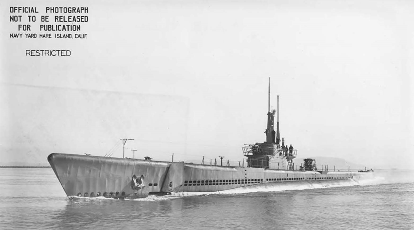 Dive the USS Apogon (SS-308) - Master Liveaboards